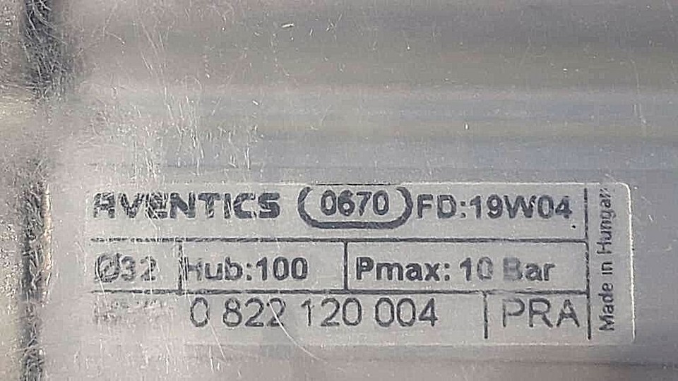 Aventics 0670 MNR 0 822 120 004 10bar 19W04 D=32 HUB=100 CYLINDER | eBay