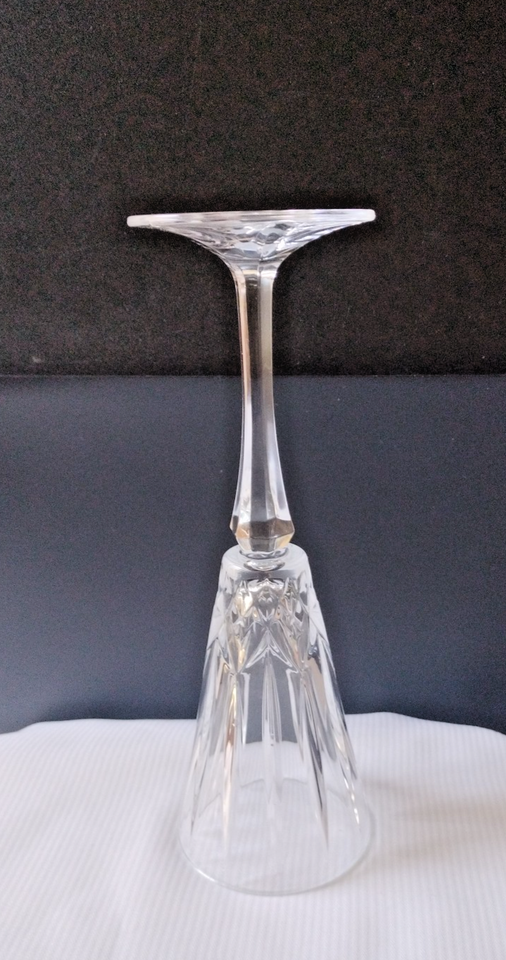 Olympic Square Collection Tall Fluted Champagne Glass Crystal Cut 8"1 ...