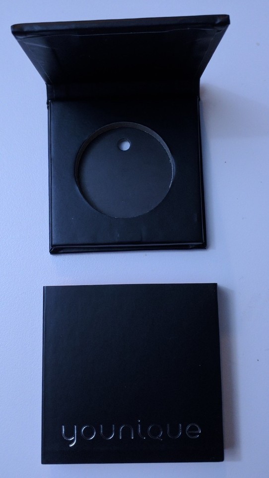 Younique REFILLABLE COMPACT Empty Pressed Eye Shadow Powder SINGLE | eBay