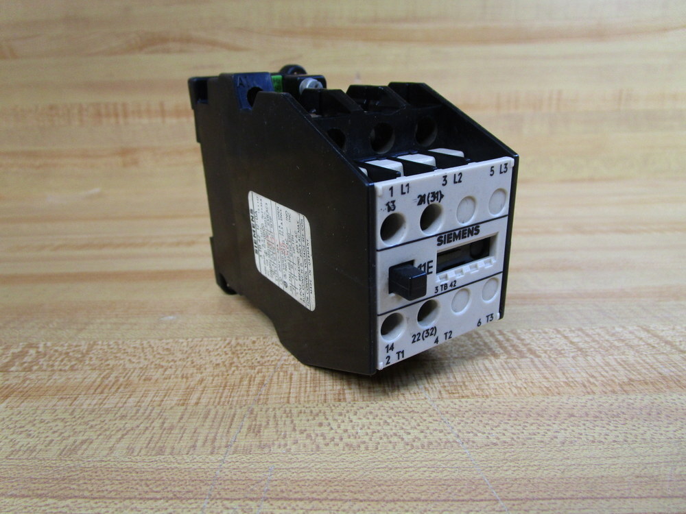 Siemens 3TB42-12-0A Contactor 3TB42-12-OA Coil: 110V 50/60Hz | eBay
