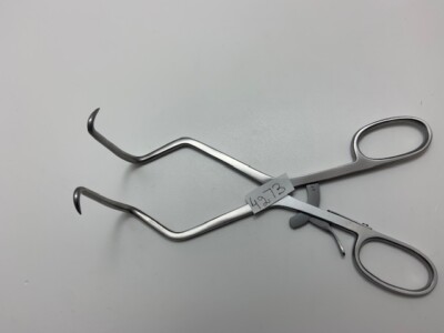 Rogozinski Reverse Angle Retractor Large 9" Length to Bend 8.5" Depth 4 ...