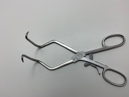 Rogozinski Reverse Angle Retractor Large 9" Length to Bend 8.5" Depth 4 ...
