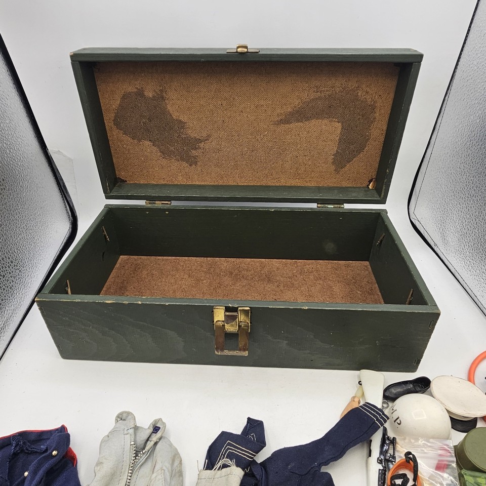 1964 GI Joe Action Figure with Accessories in Foot Locker - For Parts ...