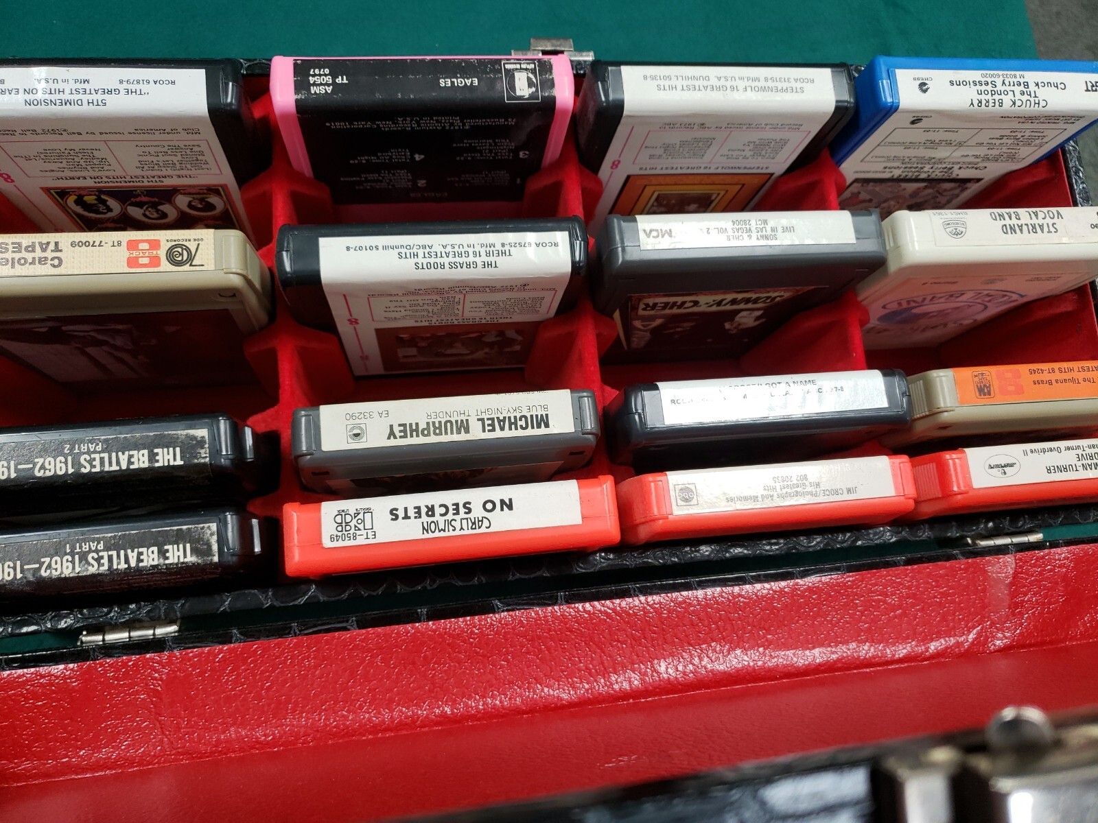 16x Good Vintage 8-Track Tape Lot w Carrying Case Storage Holder Holds ...