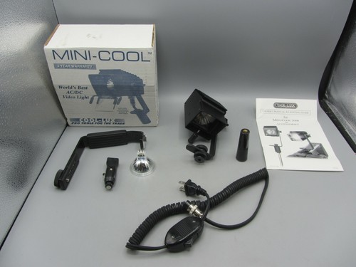 Vintage Mini-Cool Cool-Lux AC/DC Video Light LK2050 MR-16 Portable ...