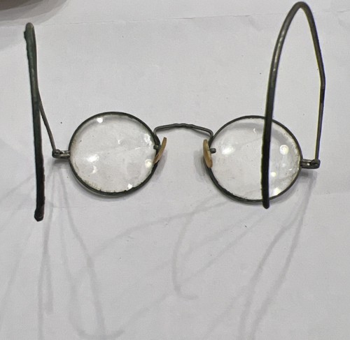 VINTAGE WIRE RIM READING EYEGLASSES With Case | eBay