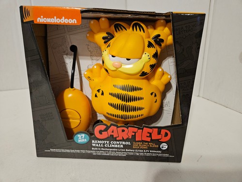 Garfield Remote Control Wall Climber 2024 Paws Inc. Built In Li-ion ...
