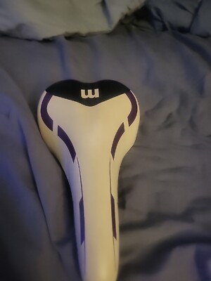 Saddles, Seats - Mongoose Bicycle - Nelo's Cycles