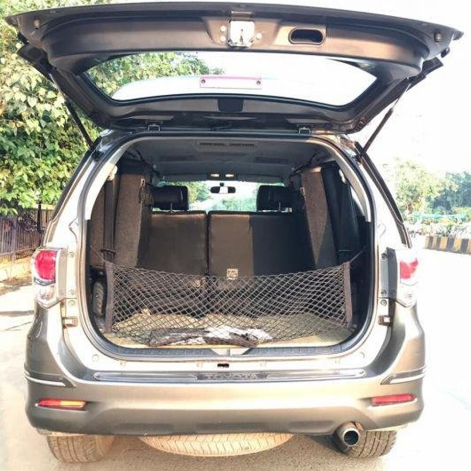 Ratings & Reviews For Toyota Innova 1st Generation 2004 - 2015 Back ...