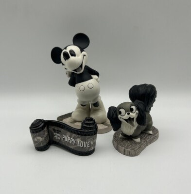 Walt Disney Classics Collection “Puppy Love" Figurines Mickey Mouse ...
