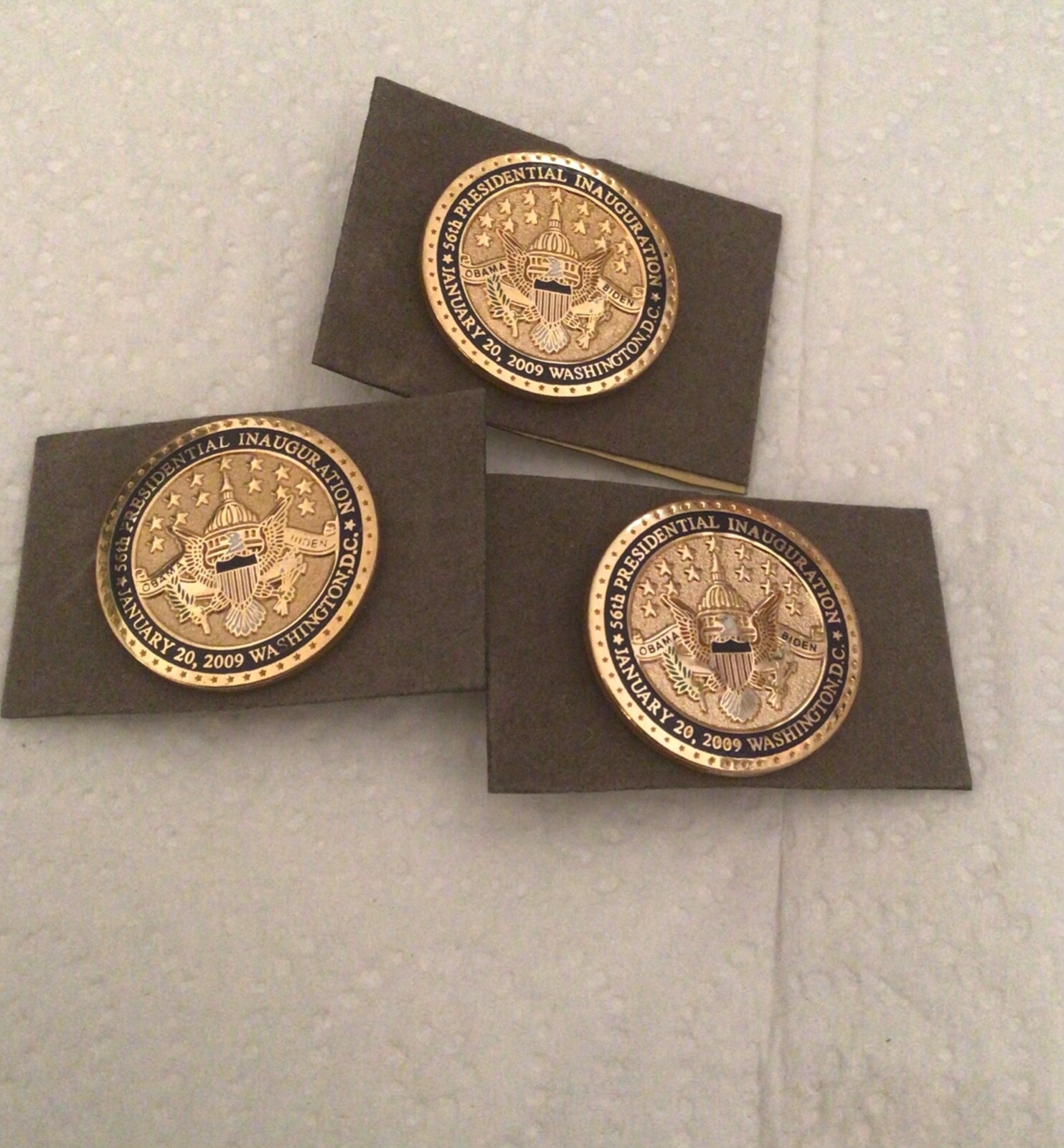 3 OBAMA 2009 INAUGURATION PINS BARACK BIDEN WASHINGTON CAPITAL DEMOCRAT ...