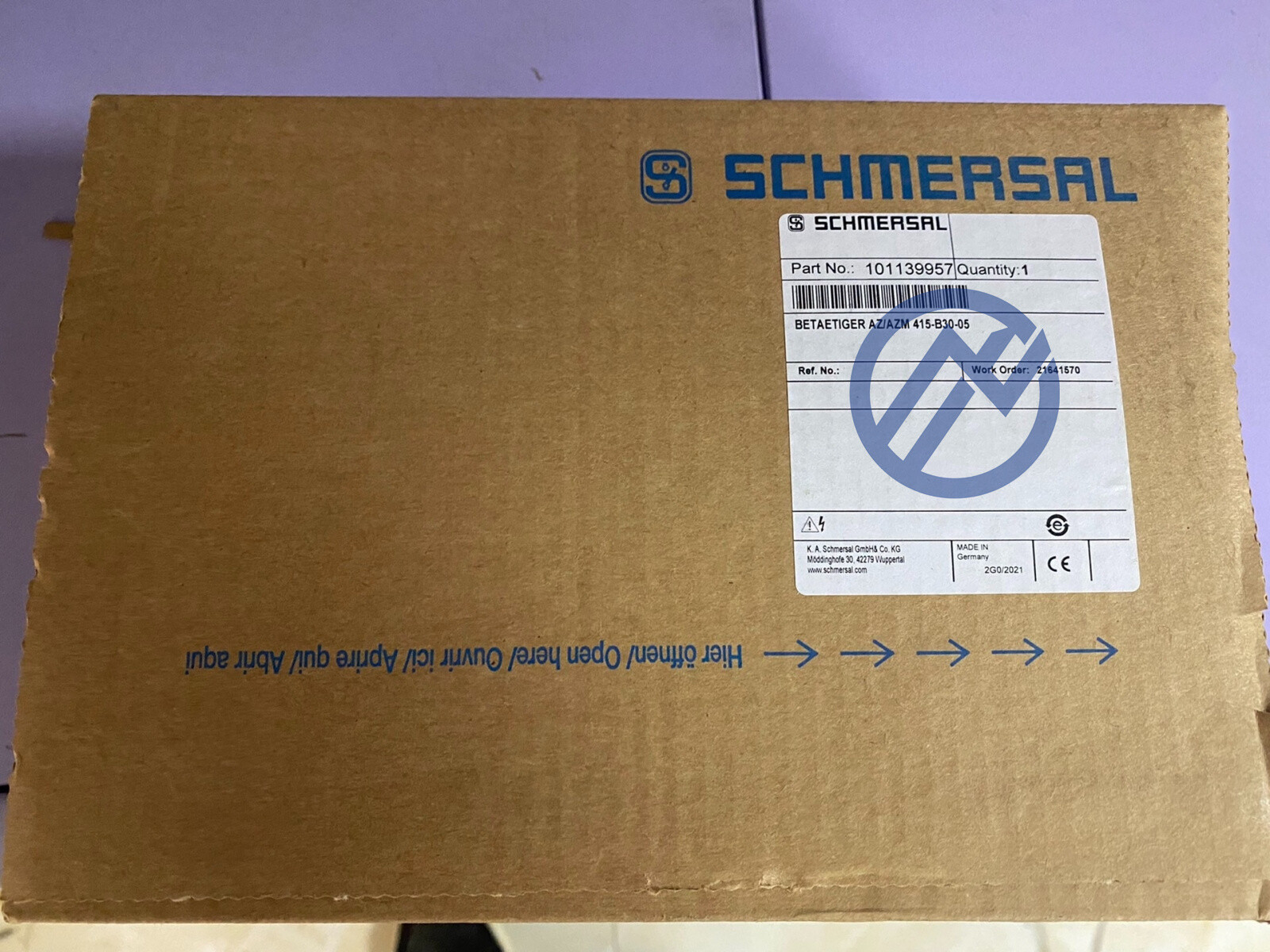 Brand new AZ/AZM415-B30-05 SCHMERSAL Security door locks Expedited Express DHL | eBay