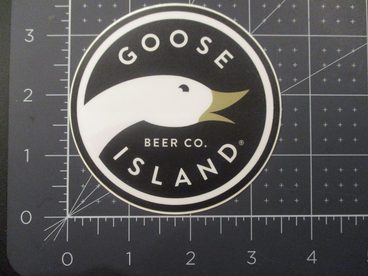 Goose Head Logo 3,340 White Goose Head Stock Vectors And Vector Art