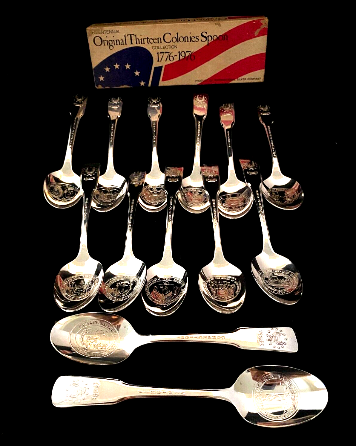 VINTAGE ORIGINAL 13 COLONIES SPOON SET~1976 BICENTENNIAL~ORIGINAL BOX ...