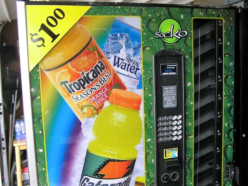 SODA VENDING MACHINE (2) LARGE YELLOW $2.25 PRICE DECALS / Free Ship ...