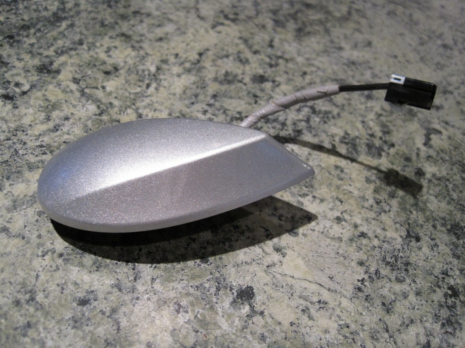 2009 Honda Accord Roof Radio Antenna Alabaster Silver Metallic NH700M ...