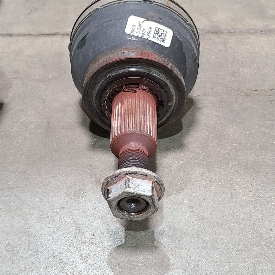 2015 Challenger Scat Pack 3.90 Ratio LSD Differential Carrier Axles ...