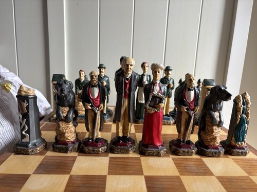 Studio Anne Carlton SAC Chess Pieces Sherlock Holmes Watson Hand ...