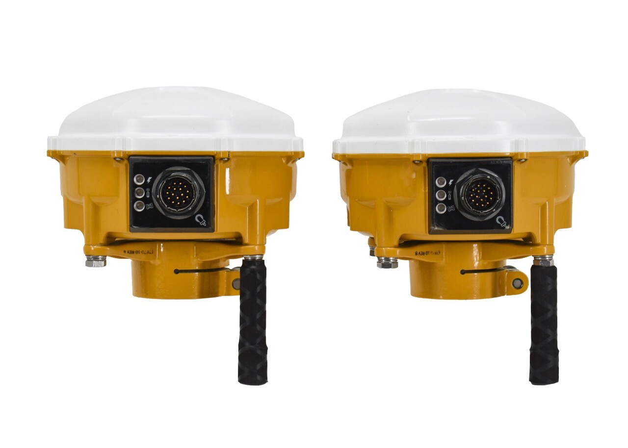 CAT Accugrade GPS Machine Control Kit w/ CB460 3D Dozer Autos, Dual ...