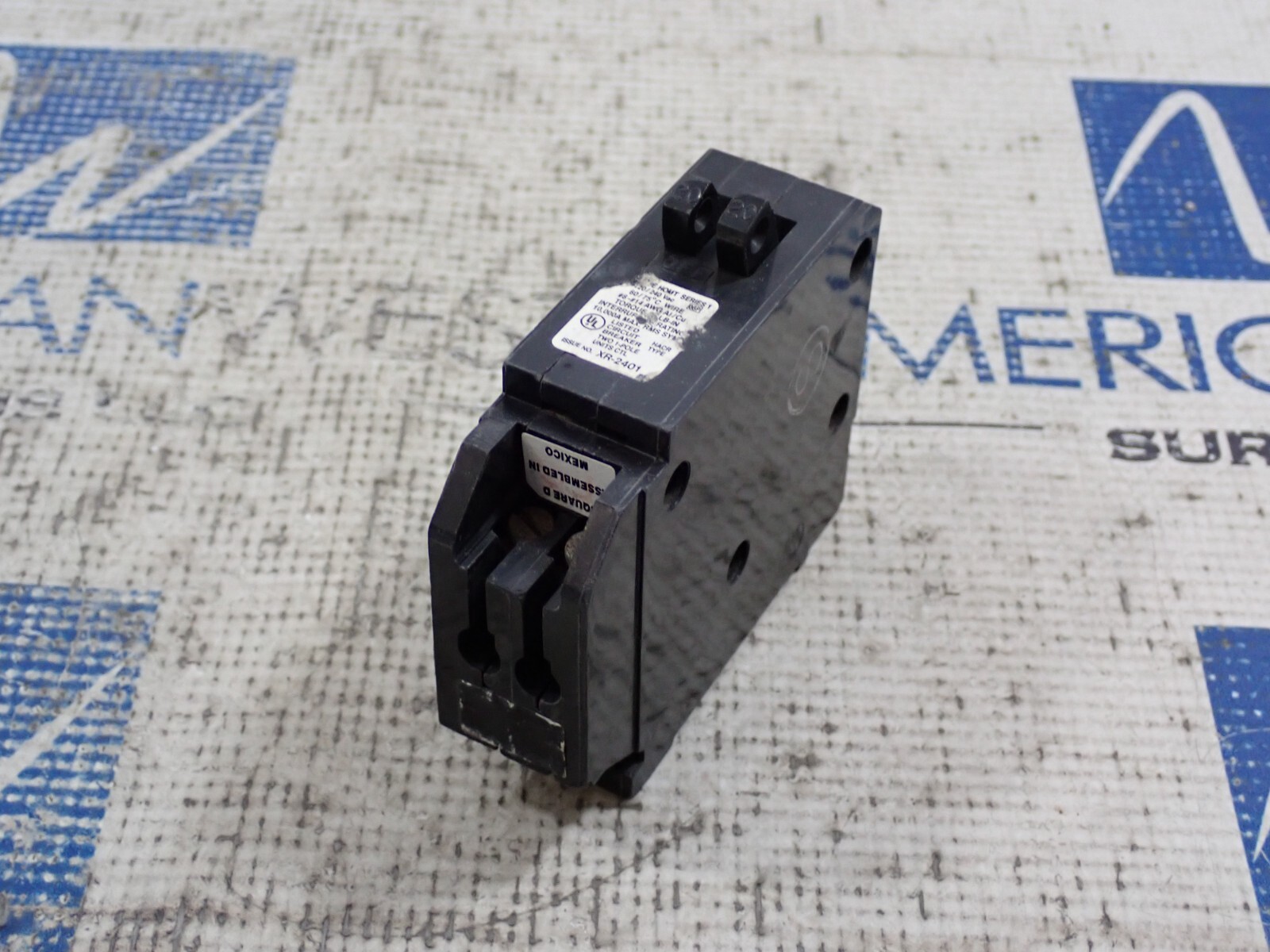 Square D HOMT2020 20/20 Amp 120/240V HOMT Circuit Breaker | eBay
