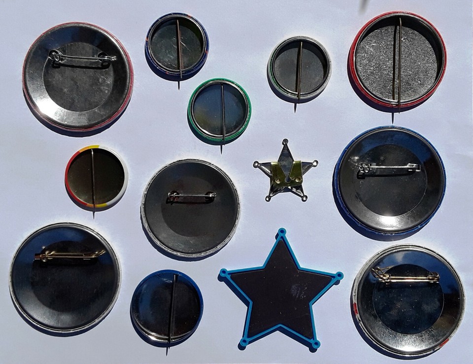 Collection of 13 Virginia Campaign Pins ~Authentic '70s & '80s ...