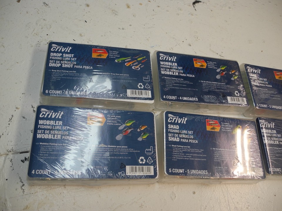 fishing lure package deal 28 lures with 6 carrying cases new | eBay