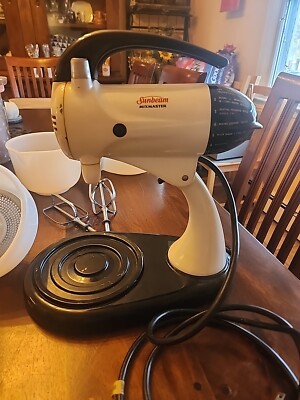Vintage Yellow Sunbeam 10 Speed Mixmaster Model 11 | eBay