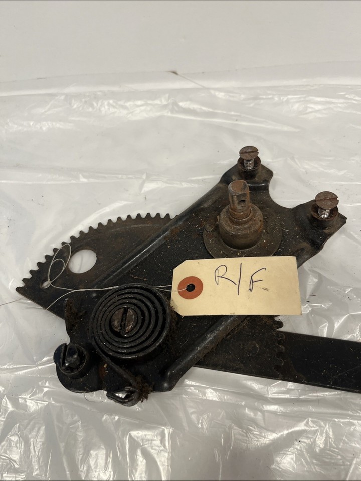 VINTAGE ANTIQUE 1930 Studebaker HAND WINDOW REGULATOR | eBay