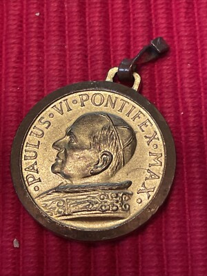 Vintage Gold Tone Paulus VI Pontif Ex Max ROMA Catholic Coin/Medal (CA ...