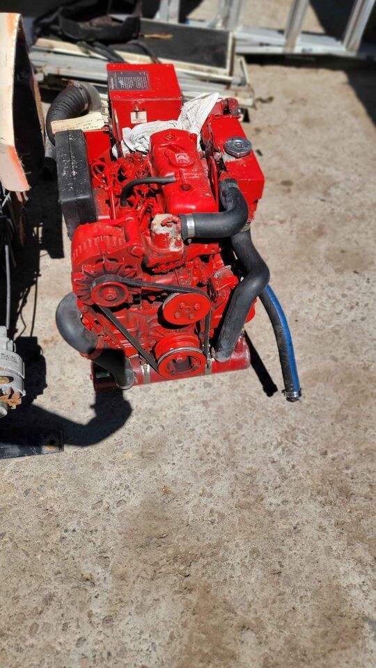 Westerbeke 100 Btd 10 Kw Marine Diesel Generator 60 Hz With Sound