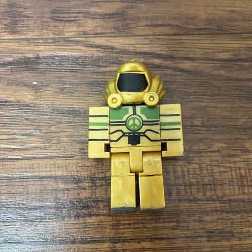 Roblox Series 2 GUSMANAK Action Figure Complete | eBay