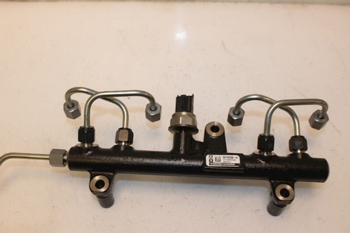 INJECTION RAIL Ford Kuga II (DM2) 2014 9681909680 | eBay