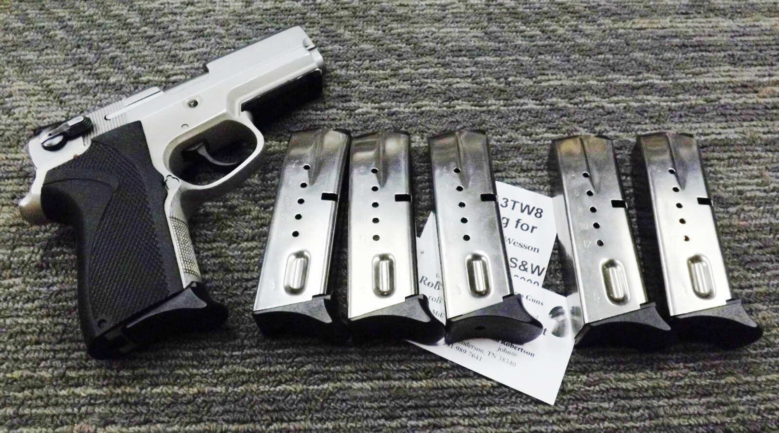 Top quality replacement .40 S&W 8 shot Magazine fits Smith & Wesson ...