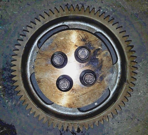 Cummins ISX Engine Gear 3681674 + HUB 3680260 | eBay