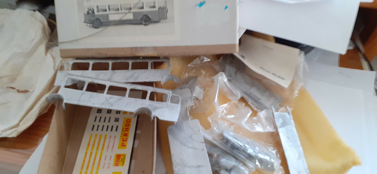 très rare kit 1/76 renault bus tn4h pub pernod non monté white métal | eBay