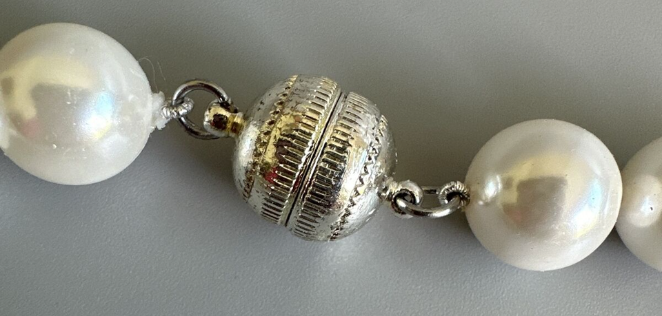 South Sea Saltwater Pearl 15mm Necklace 19in, 31 Pearls, Appraisal ...