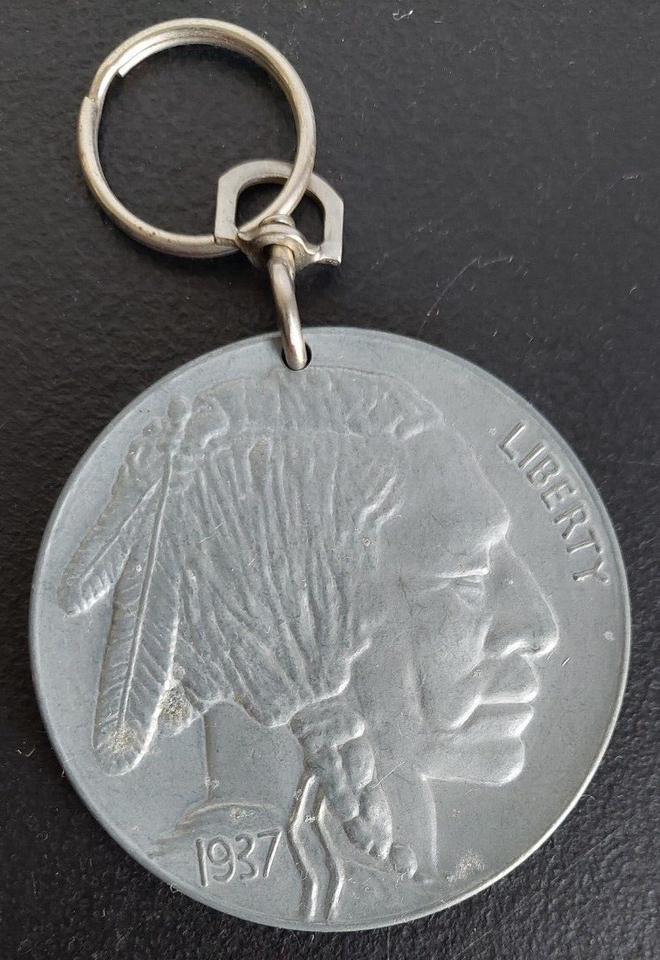 SOUVENIR 1937 INDIAN HEAD/ BUFFALO NICKEL COIN KEYCHAIN. VERY DETAILED ...