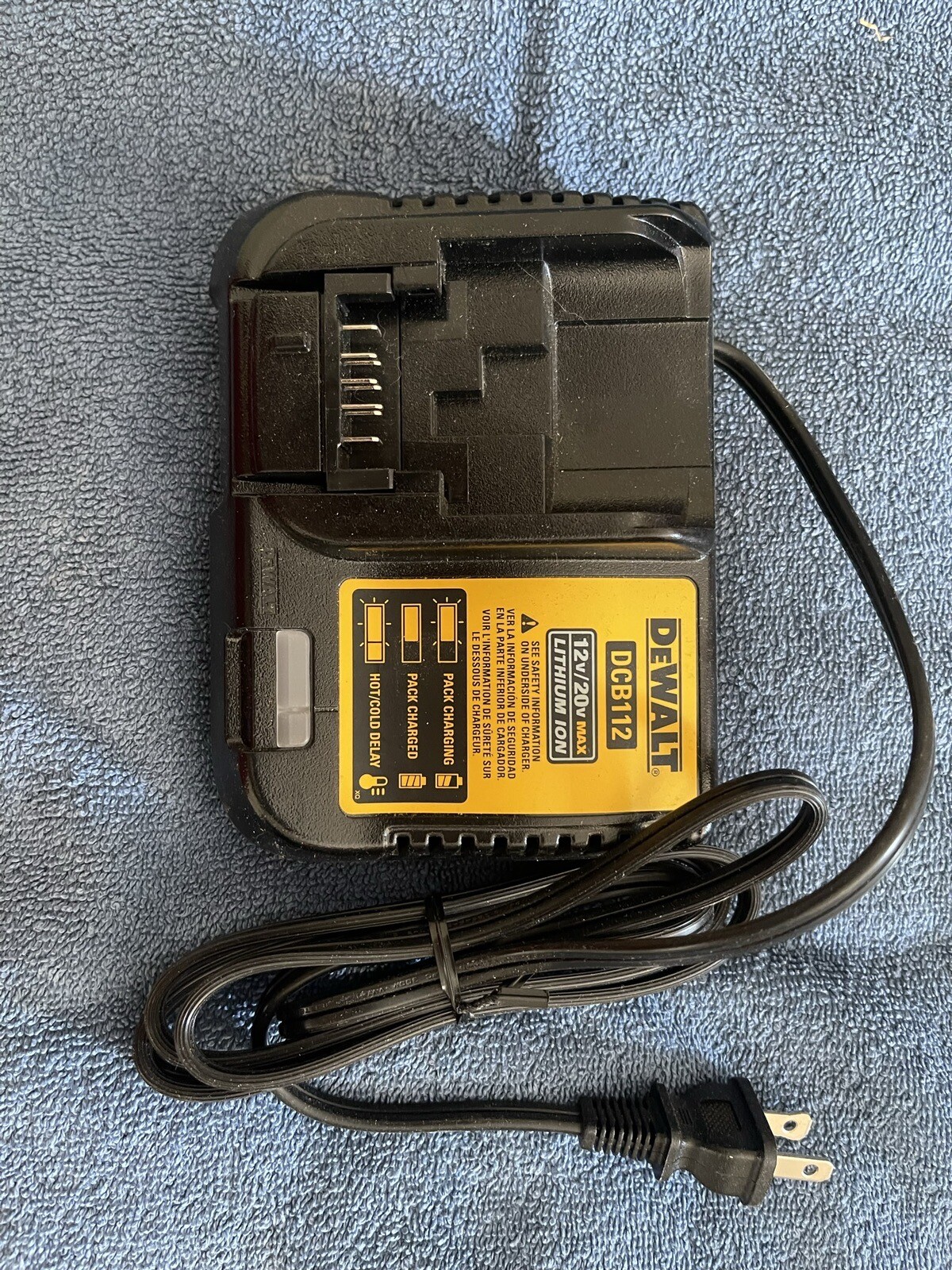 DEWALT DCB112 Battery Charger - Black 682440191410 | eBay