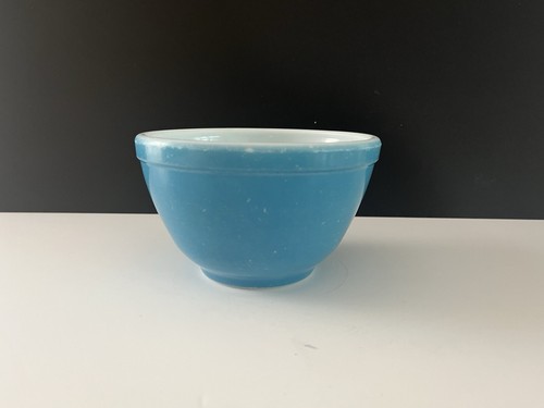 Vintage Pyrex #401 Nesting Mixing Bowl 1.5pt Blue | eBay
