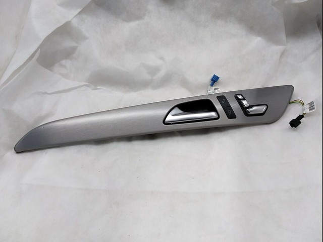 Mercedes-Benz GLE Ml Rear Left Interior Door Handle Molding Trim ...