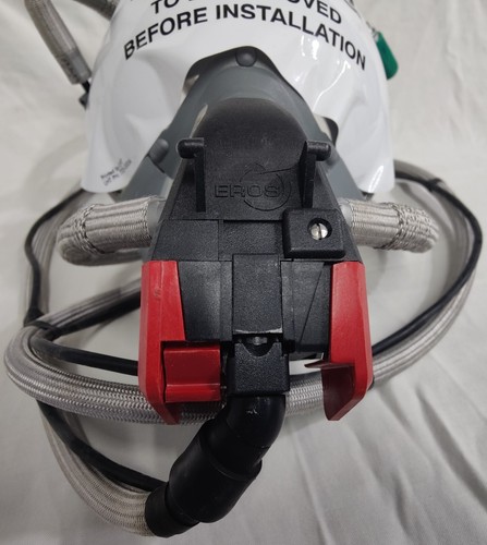 Lufthansa Technik MF20-534 – FULL FACE QUICK DONNING MASK REGULATOR | eBay