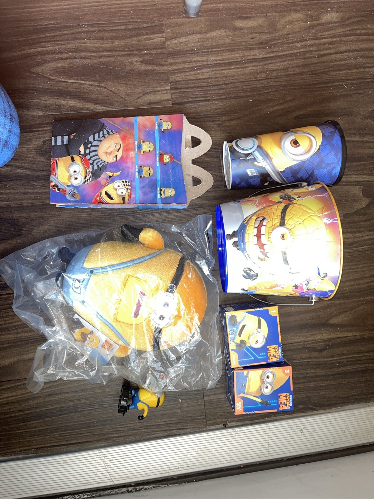 AMC Despicable Me 4 Minion Popcorn Bucket Bundle / McDonald's Minions ...
