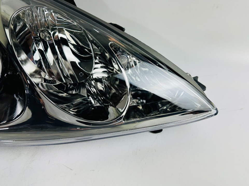 2005-2006 Lexus ES300 ES330 Right Headlight Assembly Halogen ...
