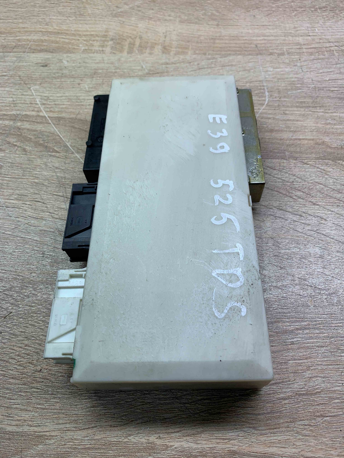 8381492 BMW 5 X5 7 Series E38 E39 Light Module Unit ECU Main Lights ...