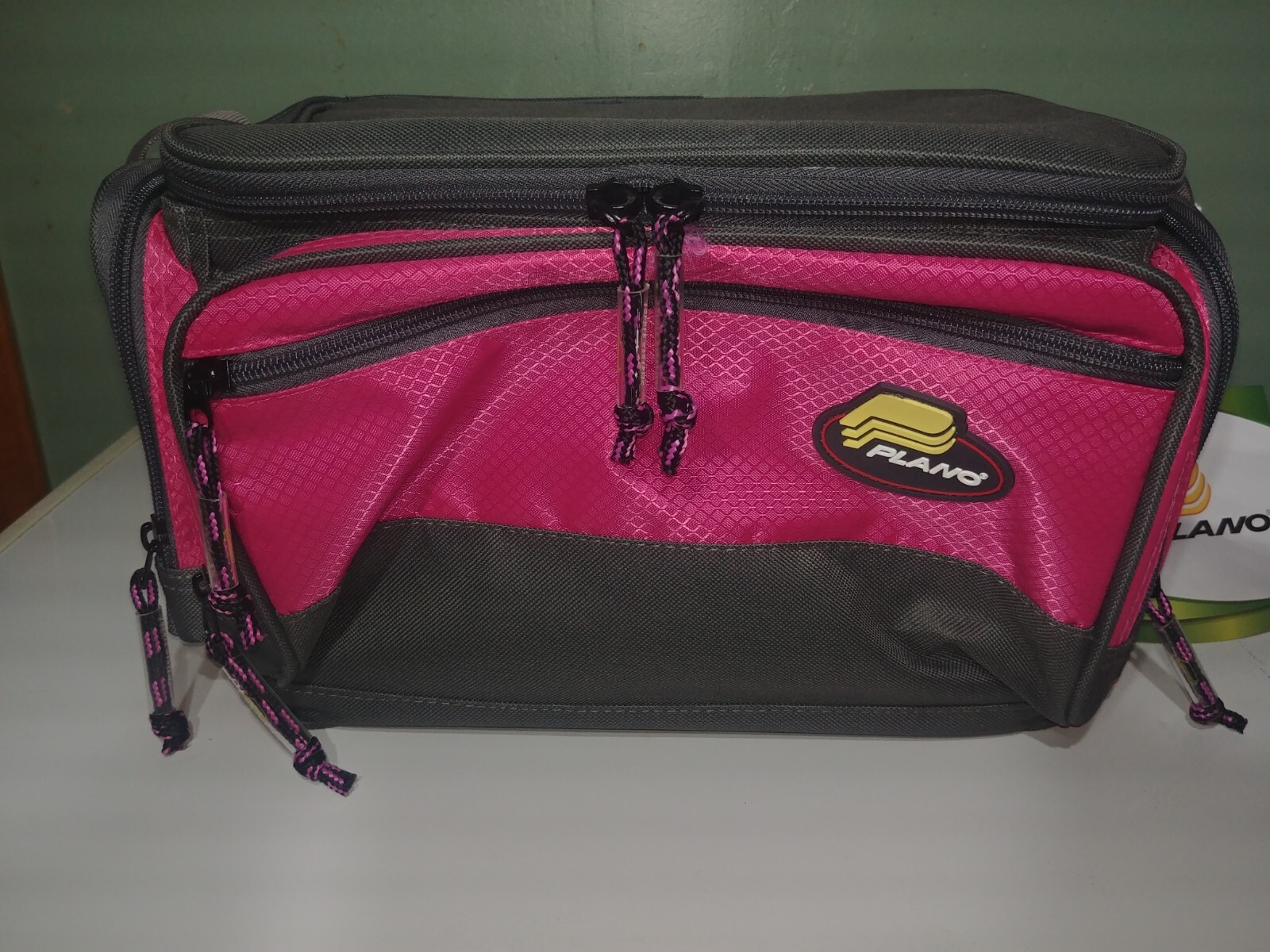 Plano Softsider Pink Fishing Tackle Bag NWT Inc 4 Stowaway Storage ...