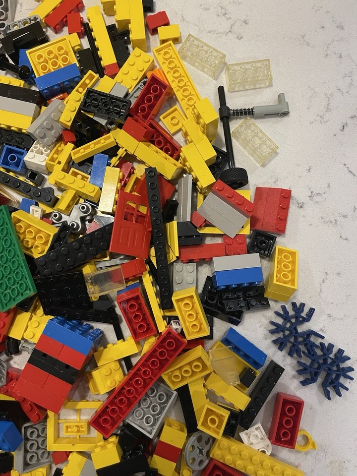 LEGO 5 + lbs Pounds Random Parts Bricks Bulk Lot Unwashed In Vintage ...