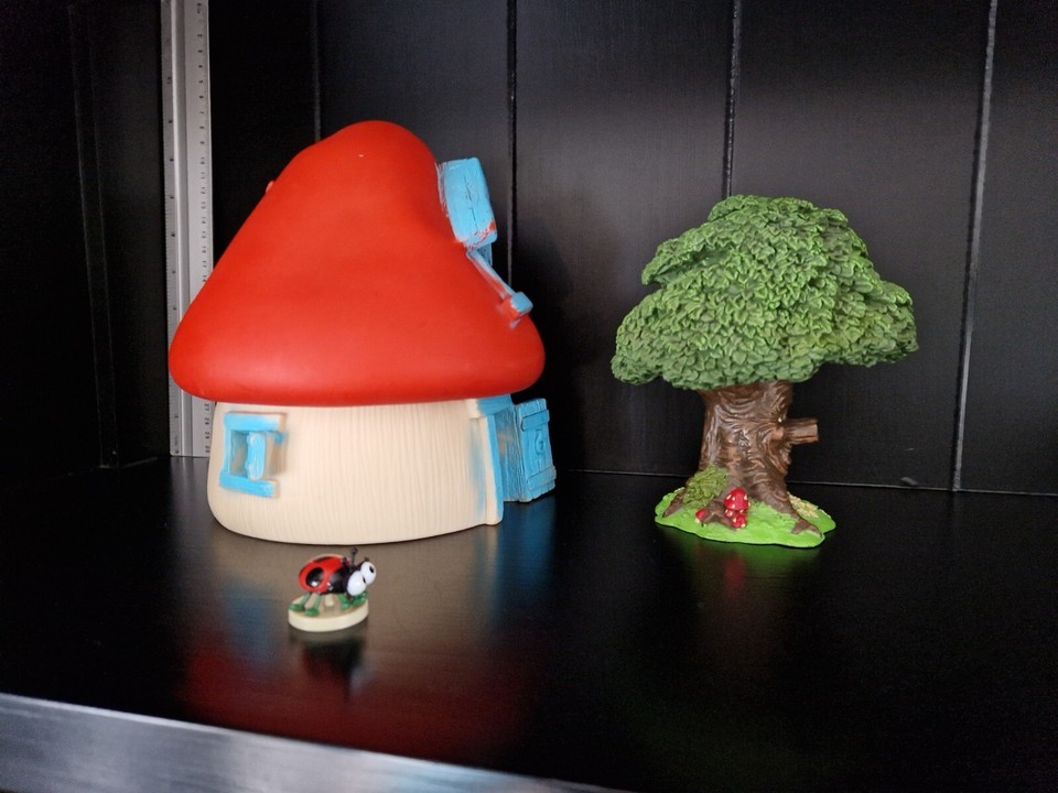 Large vtg Mushroom Smurf Smurfette House red roof🍄 + Fairytale Tree ...