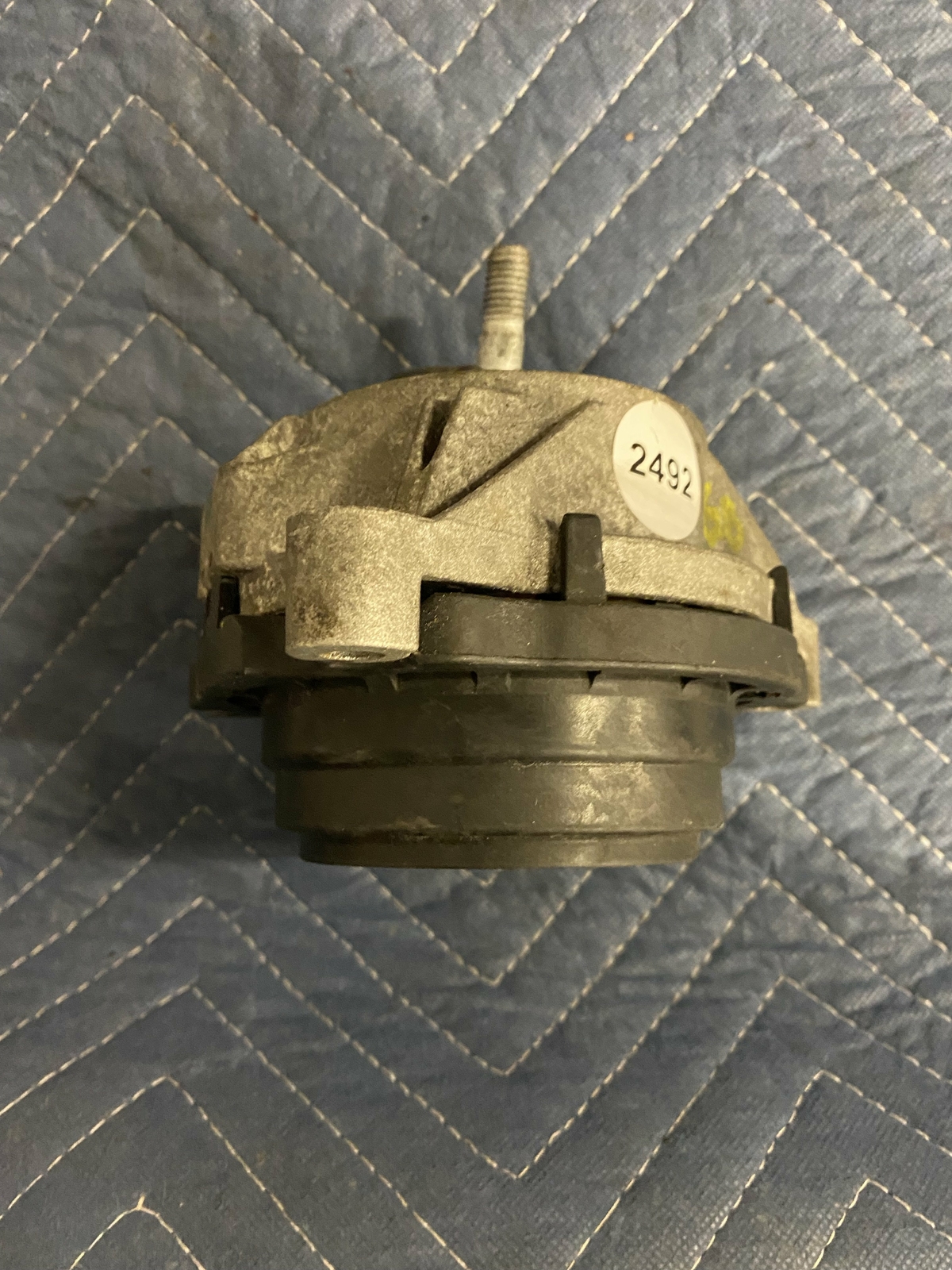 BMW 3 Series F30 Engine Mount left F22 F31 F34 F32 F33 F36 6787657 ...