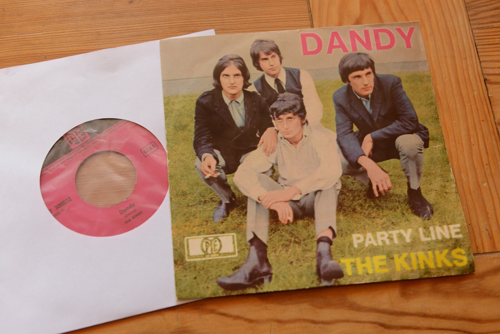 THE KINKS Dandy / Party Line 7'' single PYE HT 300032 | eBay.de