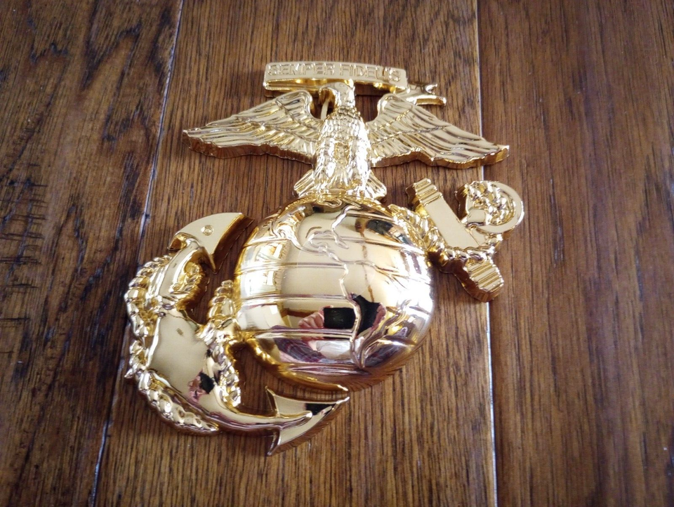 U.S MARINE CORPS EGA GOLD OVERSIZED EAGLE GLOBE & ANCHOR WALL MEDALLION ...